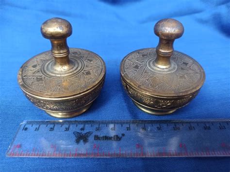 Cepuk Tempat Bedak Kuningan Antik Pajangan Di Carousell