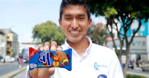 Sufría Anemia Y Creó Galletas Que Elevan La Hemoglobina Julio Gray El Emprendedor Peruano Que