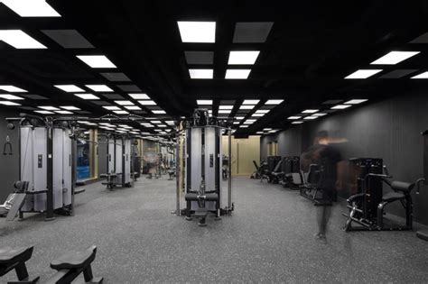 Alexander Nikolov On Linkedin Отвори врати вторият обект във Варна от веригата фитнес зали R