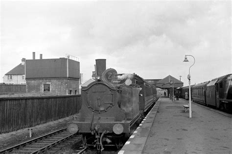 The Transport Library Br British Railways Steam Locomotive Class 3f