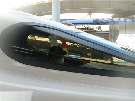 女性運転士 GANREF