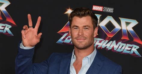 So Sad News About Chris Hemsworth Interesting Pages