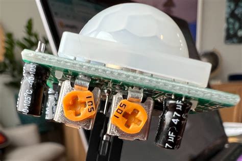 Hacking Philips Hue Choosing Diy Motion Sensors Technochic