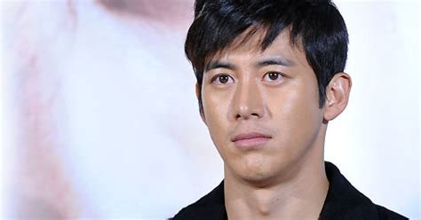 포토 강동원과 호흡 맞추는 배우 고수