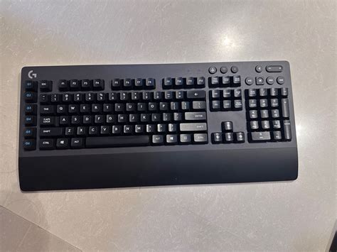 G613 Logitech Keyboard Computers And Tech Parts And Accessories Computer Keyboard On Carousell