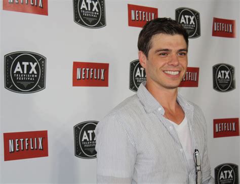 Matthew Lawrence Is Dating Tlcs Chilli Singers Rep Confirms They