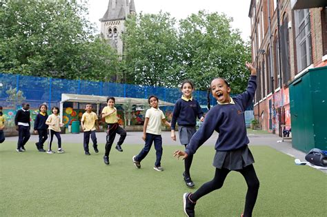 Hackney Carnival Workshops In Schools — Uk Centre For Carnival Arts