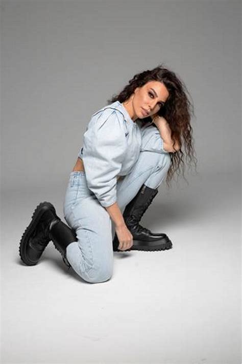 Κέλλυ Κελεκίδου Η αλλαγή στην εμφάνισή της μετά τις δύσκολες στιγμές