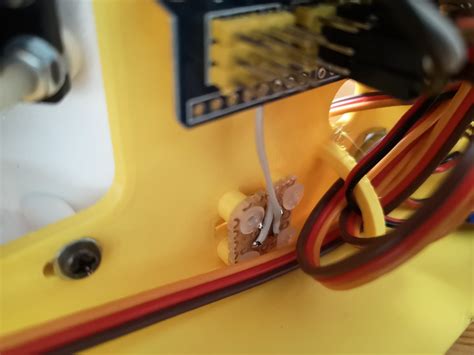 Rubiks Bot Arduino Based Cube Solver With Playstore App Robotics Arduino Forum