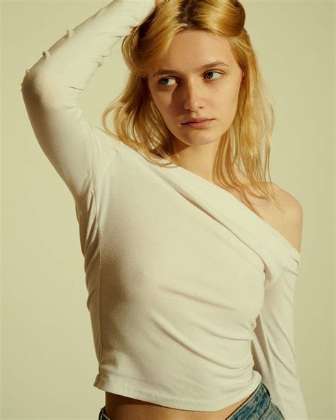 Jeanne Agencia Model Management
