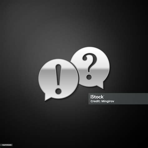 검은 색 배경에 격리 된 질문 과 느낌표 아이콘실버 음성 거품 Faq 기호 파일 복사 채팅 음성 거품 긴 그림자 스타일 벡터 0명에 대한 스톡 벡터 아트 및 기타 이미지