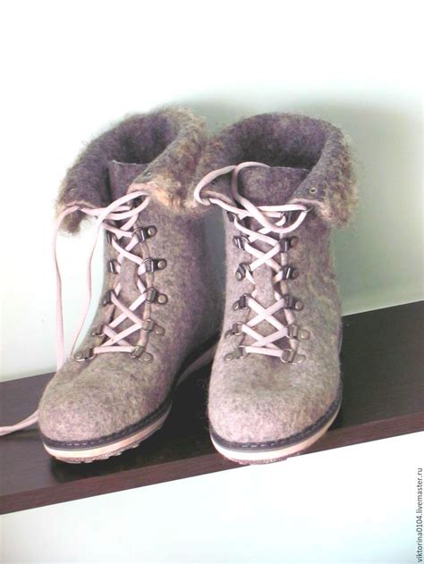 Купить или заказать Ботинки валяные Серый меланж в интернет магазине на Ярмарке Мастеров Эти
