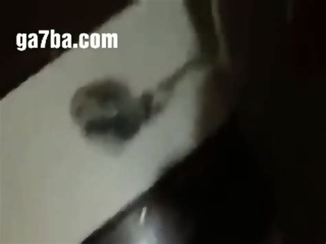 Dun Homme Irakien Ayant Des Relations Sexuelles Anales Avec Sa Femme