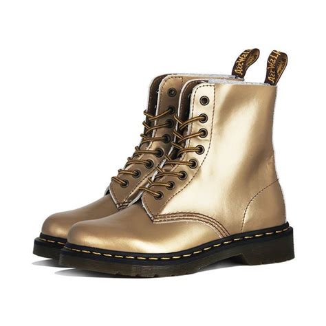 Сапоги Dr. Martens - купить с доставкой по выгодным ценам в интернет ...