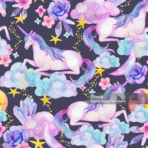 수채화 아름다운 유니콘 크리스탈 꽃 별이 빛나는 배경에 달 결정체에 대한 스톡 벡터 아트 및 기타 이미지 결정체 만화 보라색 Istock
