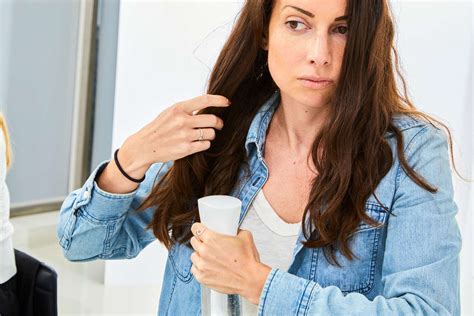 How To Curl Fine Hair Like A Pro At Home The Ultimate Guide Woman