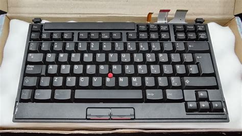 1998 Ibm Model M6 1 Thinkpad 755 Series Buckling Sleeve Keyboard