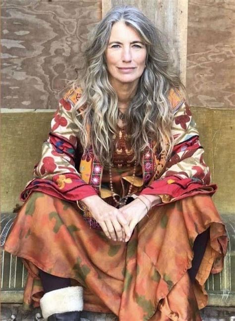 67 Year Old Model Joani Johnson Shares How She Stays Timeless Artofit