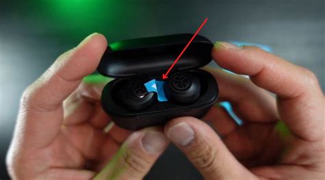 Jlab Earbuds Not Charging Solved All Models