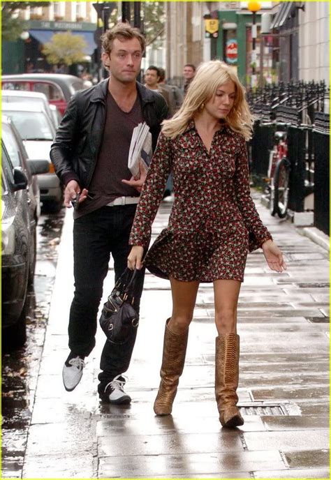 Sienna Miller Alfie Style Jude Law And Sienna Miller Carhartt Blake