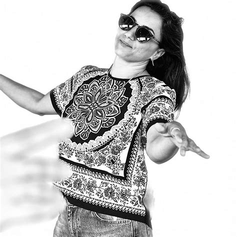 אור מרפא ריפוי אנרגטי רגשי Rosh Ha`ayin