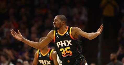 고작 ‘5만원에 매물로 나온 110평 고급주택…美슈퍼스타 살던 집 무슨 일이