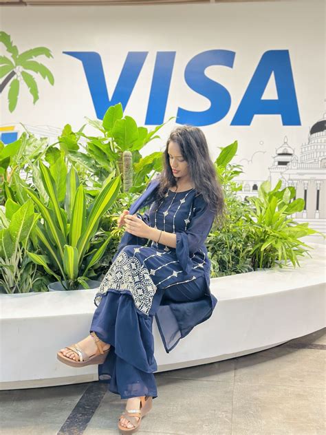 Hiring Fullstackdeveloper Techcareers Bangalorejobs Visa Aakarshee Jain