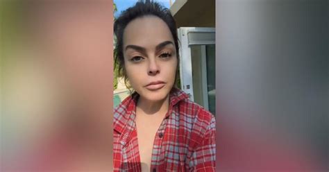 Topless Taryn Manning Declares Shes Done Paying Taxes In Bizarre Clip