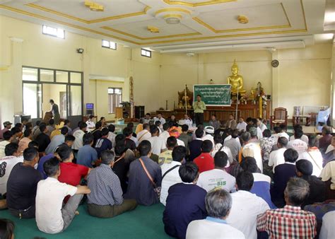 နမ့်စန်တွင် ပြည်သူ့ရေးရာစီမံခန့်ခွဲရေး၊ နိုင်ငံရေး၊ စီးပွားရေး၊ လူမှုရေးနှင့် စည်းရုံးရေးကိစ္စရပ