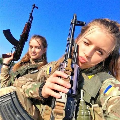 Pin en про зброю