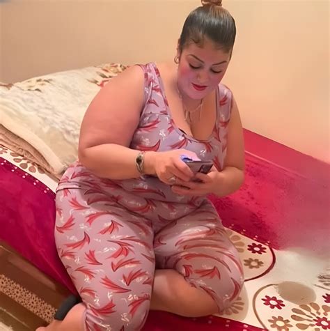 بنات تيك توك