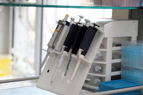 Ерөнхийлөгчийн Үйлдвэр үйлчилгээний бодлогын зөвлөх Ч Даваабаяр Нийслэлийн мал эмнэлгийн газрын