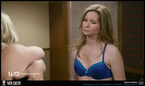 Lennon Parham Nude Pics Seite 1