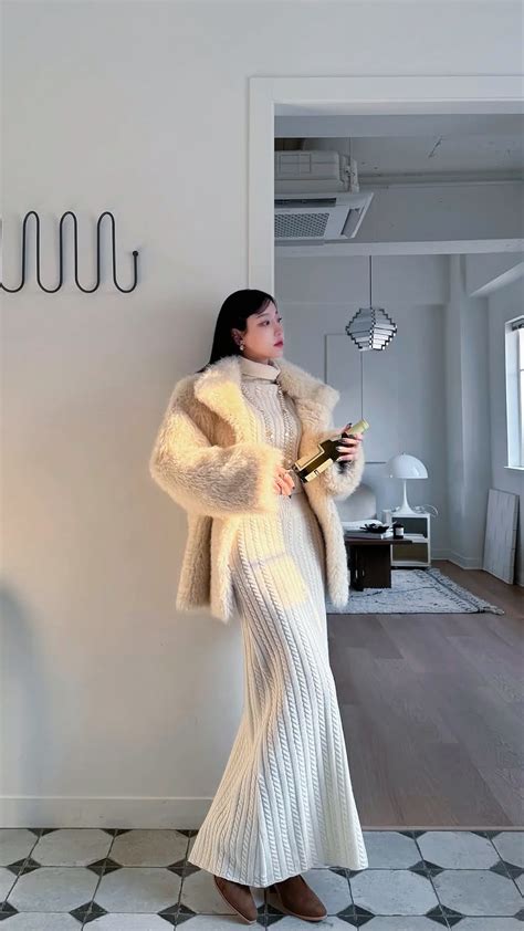 환희하다🌺 프리랜서모델 깜스의 계절 젊을땐 맨다리로 어떻게 글케 싸돌아댕겼는지 몰라 🥱 Instagram