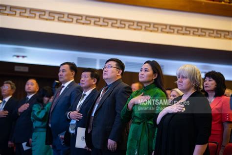 Монголын энх тайван ба түүхэн туршлага сэдвийн дор олон улсын монголч эрдэмтэд чуулж байна