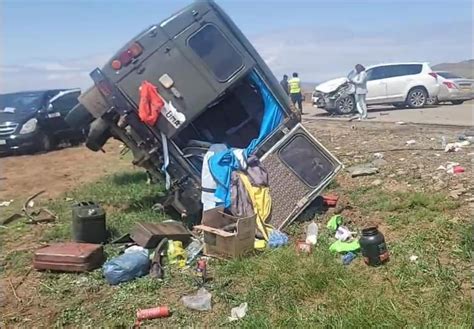 Зам тээврийн осолд 34 жуулчин өртжээ