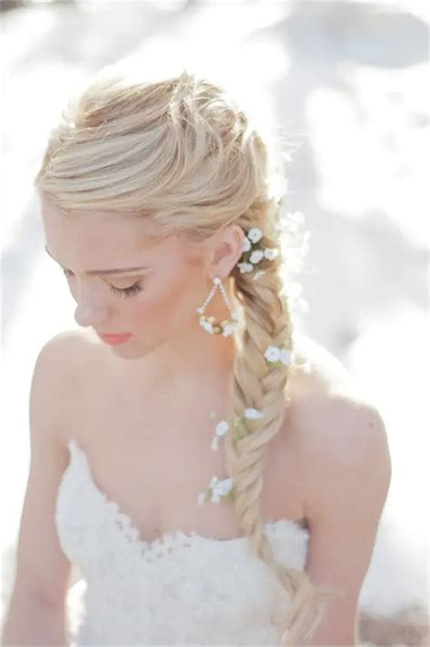 Diy Fishtail Braid How To Fishtail Braid Your Hair Emmaline Bride®