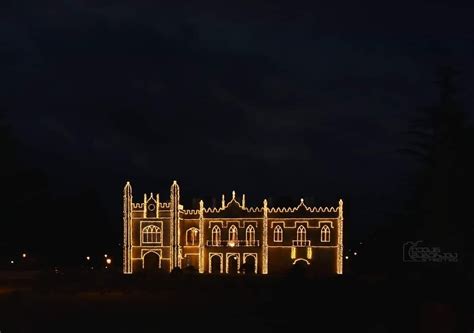 ფოტოები „დედოფლის სასახლე ულამაზესად განათდა ჯადოსნური ზღაპარი გრძელდება“ გიორგი კალანდია