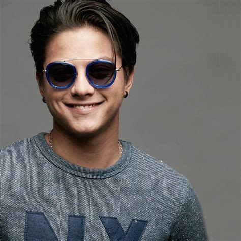Juicy And Hottest Men Sarap Thursday With Daniel Padilla
