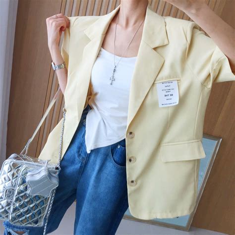 논스톱 뒷트임 어깨패드 카라 영문패치 오버핏 여름 반팔 자켓 3color 에이블리