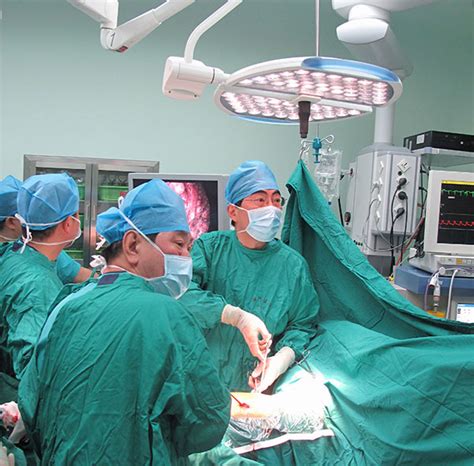 11月15日，我院胸心外科成功完成首例微创胸腔镜vats肺叶切除手术 医院历程 首都医科大学附属北京潞河医院