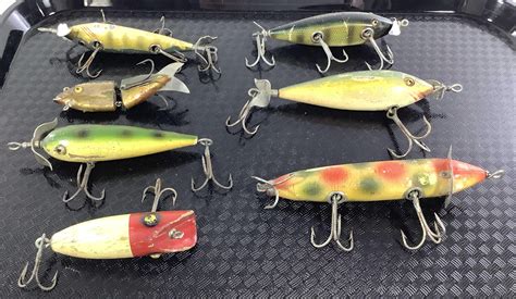 Lot 7 Vintage Wood Fishing Lures