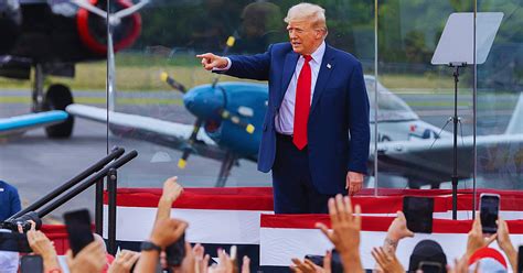 Trump Calls For Death Penalty For Sex Traffickers Of Minors And Women