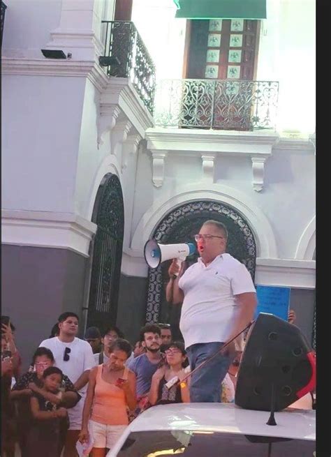 Juan Carlos Guzmán Un Catedrático Rijoso La Verdad Del Sureste