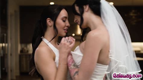 Charlotte Is Receptive Leading To Loving And Tender Sex Eporner