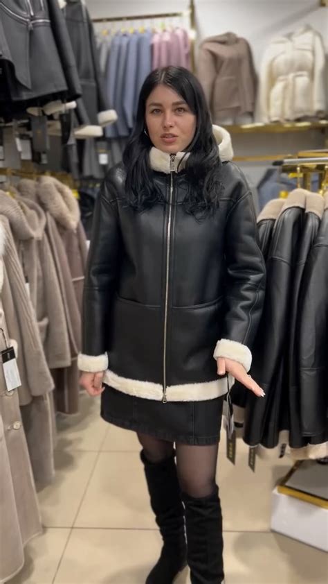 КУРТКИ • КОСУХИ • ПАЛЬТО • ЕКО ШУБИ • ПУХОВИКИ • ДУБЛЯНКИ Зимова дублянка з еко шкіри та