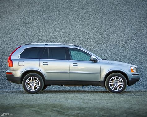 Volvo XC90 Bilder. Sicherer SUV mit Seitenaufprallschutz - Kfz.net