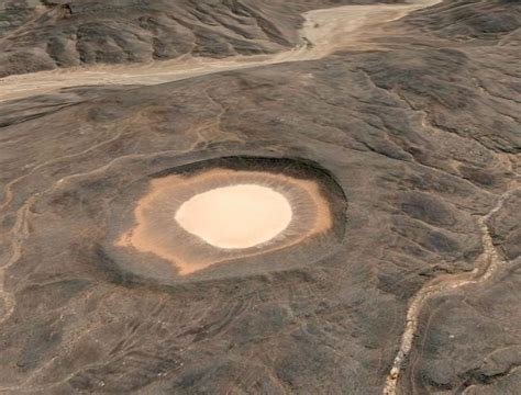 Famous Craters On Earth 10 Largest Impact Craters In The World
