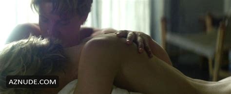 Robin Wright Nude Aznude