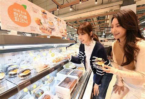 [포토]홈플러스 “메가푸드마켓으로 새단장 마친 ‘시화점으로 오세요” 브릿지경제